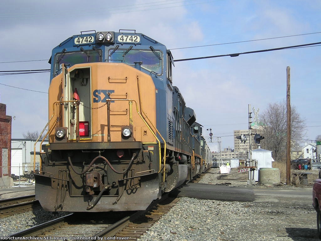 CSXT 4742 On CSX Q 360-03